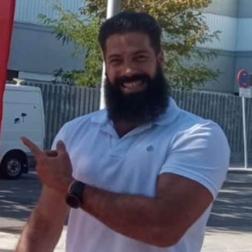 Roger - Profe de ponerse en forma - ₡23337/h - 10 opiniones