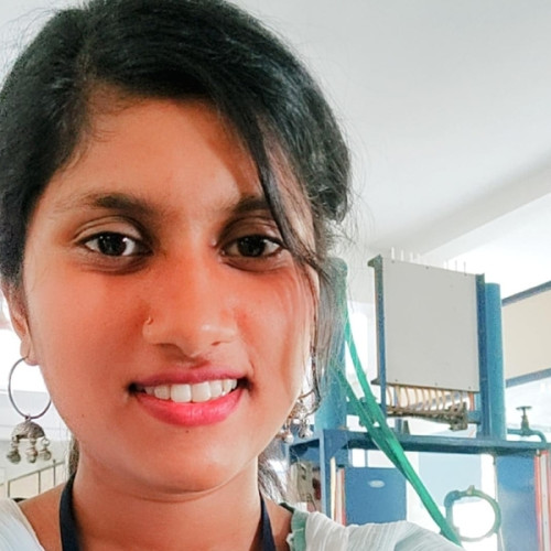 Priyanka - Physics tutor - 9£/h - 1 reviews