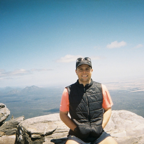 Ross - Maths tutor - 24£/h - 1 reviews