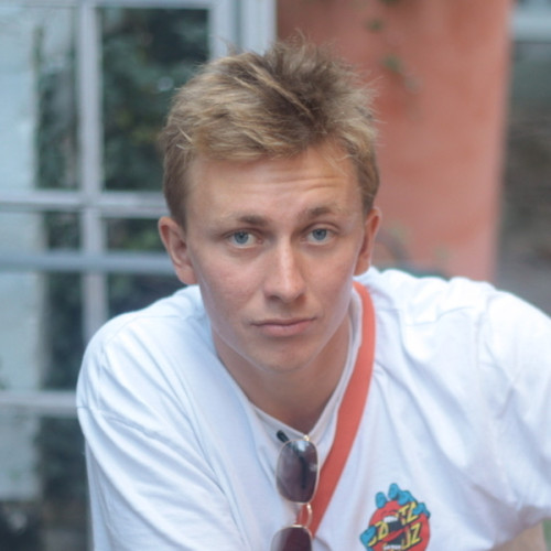 Sam - Graphic design tutor - $78/h - 4 reviews