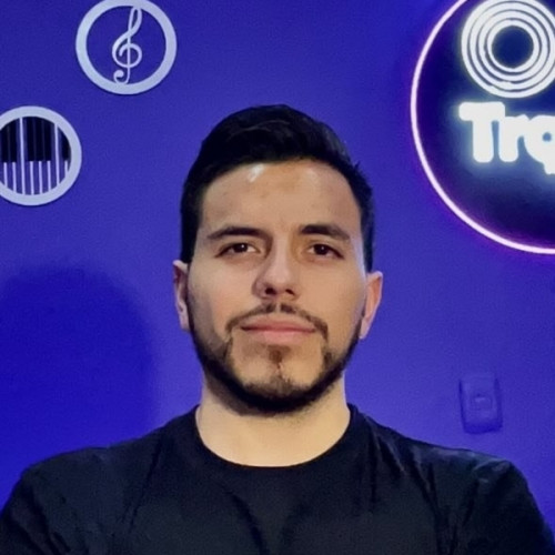 David - Guitar teacher - ₹2428/h