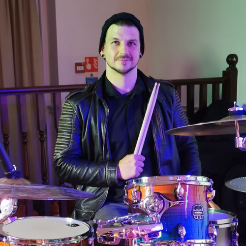 Aaron - Drum tutor in Eccles - 25£/h - 4 reviews