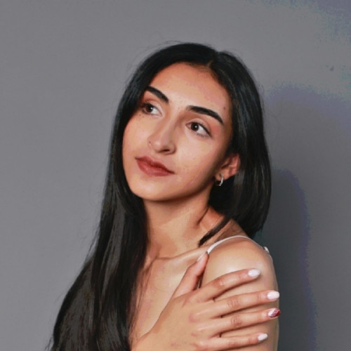 Laura - Hallandale Beach, : A woman passionate chess player teaches how ...