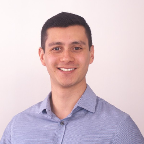 Eduardo - Basic computing tutor - 57$/h - 5 reviews