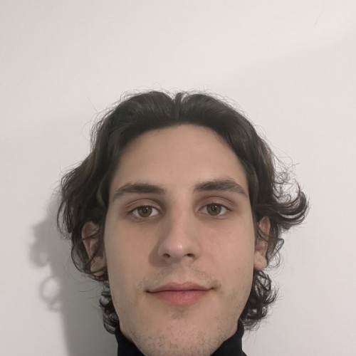 Ilyan - Prof de maths à Antibes - 20€/h - 1 élèves accompagnés