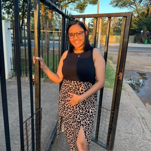 Kesha-Lee - Afrikaans tutor - RM24/h - 5 students accompanied