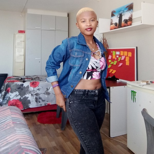 Dintletse - Maths teacher Germiston - R200/h - 5 reviews