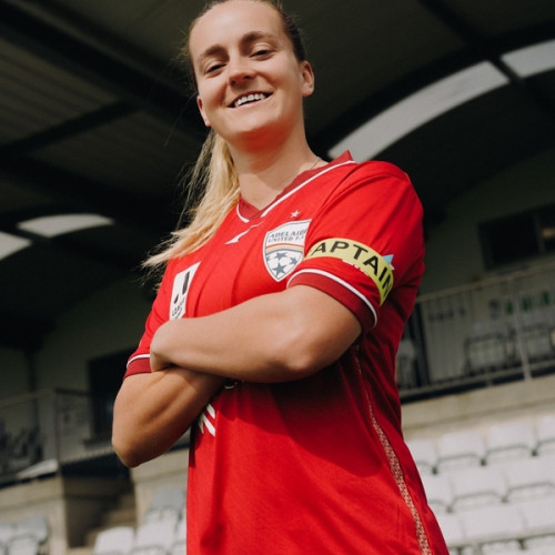 Isabel - Soccer coach in Beverley - $50/h