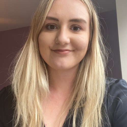 Laura - Maths tutor - 22£/h - 2 reviews