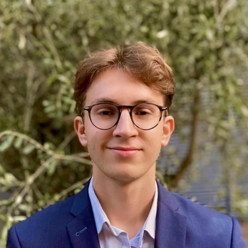 Emile - Prof de maths à Versailles - 25€/h - 1 avis - 3 élèves accompagnés