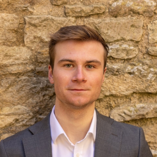 George - Mathematics tutor - 81$/h - 12 reviews