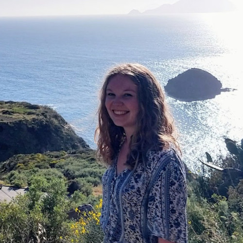 Beth - Maths tutor - 25£/h