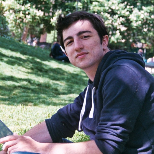 Arthur - Prof d'histoire à Paris - 20€/h