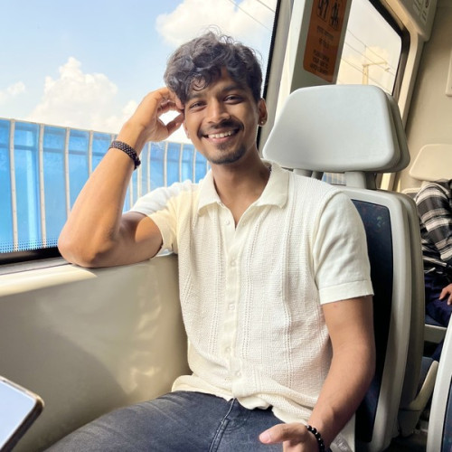 Ritik - Computer programming tutor - 23$/h - 26 reviews