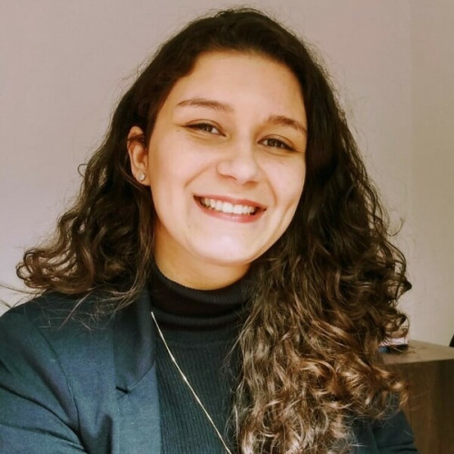 Camila - Professor de genética em Pelotas - R$ 30/h - 5 avaliações