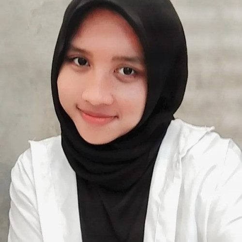 Serlyna - Guru matematika - 10000 Rp / jam