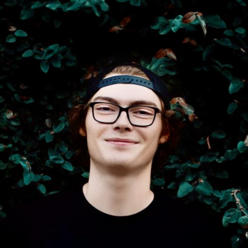 Devin - Guitar tutor in Los Angeles - 60$/h - 9 reviews