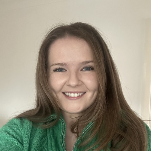 Georgina - English reading tutor - 72$/h