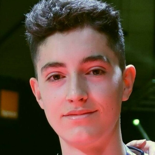 Fabián - prof de Fisiología - $5/h