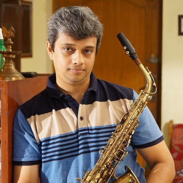 Saxophone Classes Near Me From ₹499/hr - Open Now