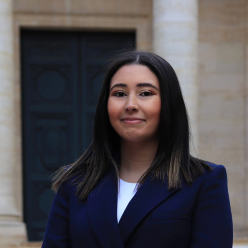 Fatima-Ezzahra - Prof de fle - français langue étrangère à Paris - 15 ...