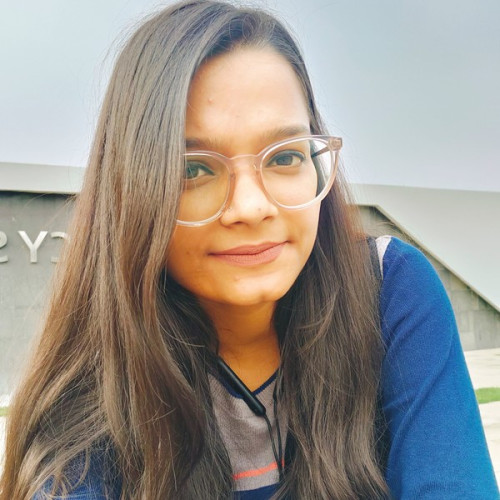 Dipika - Python teacher in Bhopal - ₹800/h