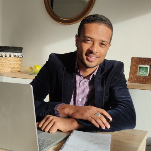 Yeabsera - Prof de maths - 22€/h - 2 avis