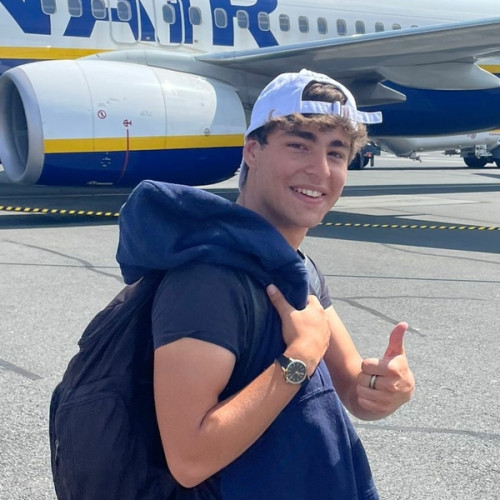 Max - French tutor - 19£/h