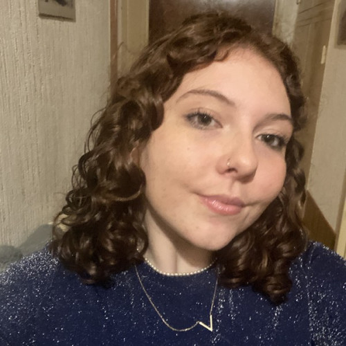 Chloé - Rennes,Ille-et-Vilaine : Étudiante en L1 de Biologie avec un ...