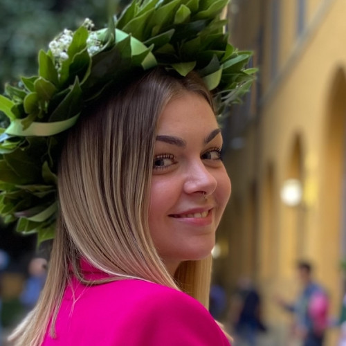 Giulia - Insegnante di ripetizioni a Reggio Emilia - 15€/ora - 1 recensioni