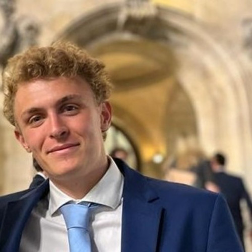 Arthur - Prof de maths - 375MAD/h