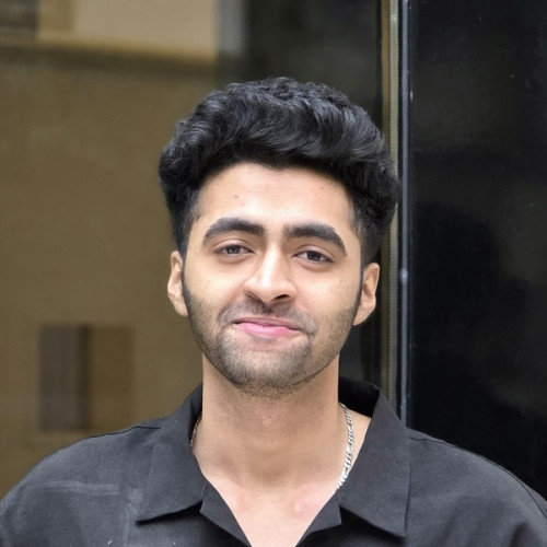 Roomi A - Hindi tutor - 0£/h