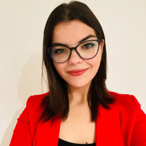 Loubna - Prof de maths à Montpellier - 22€/h