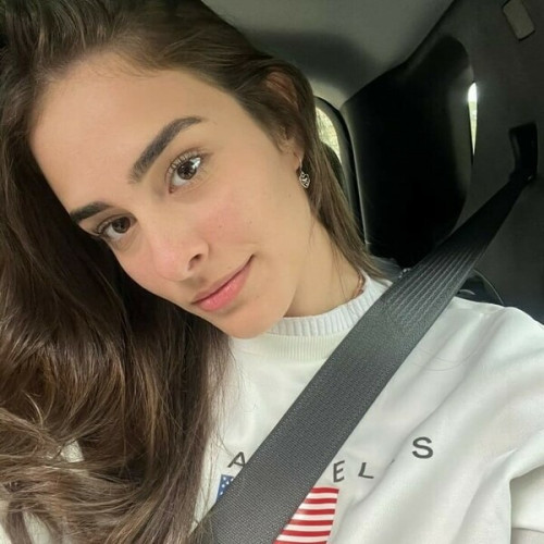 Isabela - Professor de inglês - R$ 25/h - 7 avaliações