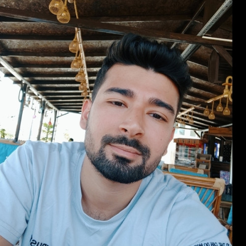 Selim Can - Matematik öğretmeni - 50 TL/saat