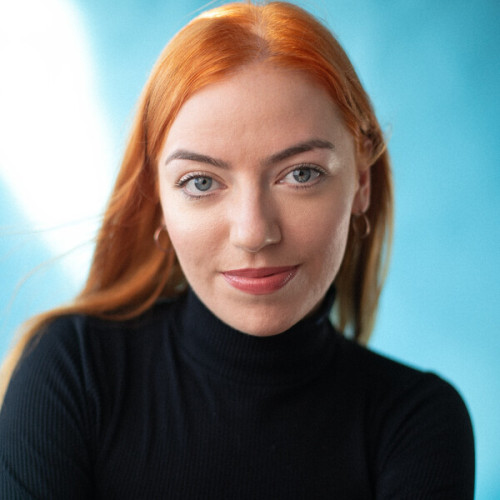 Laura - Acting tutor - €25/h