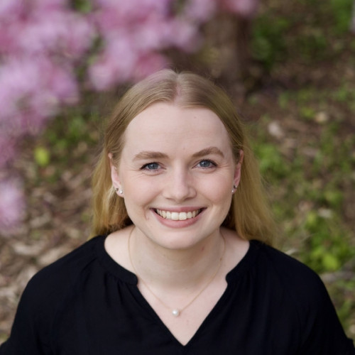 Laura - Piano tutor in Montreal - $40/h - 2 avis