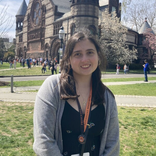 Isabel Ann - English tutor in Princeton - 25$/h - 6 reviews