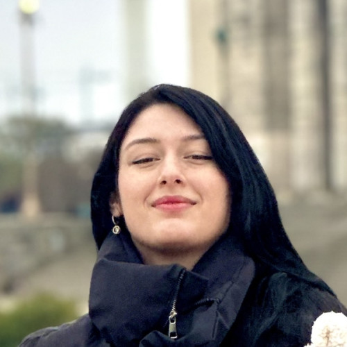 Ananda - Profesor biología - $14176/h