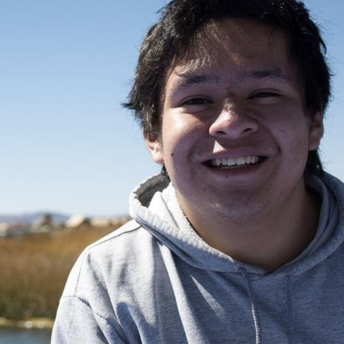 Luis - Magdalena del Mar: Abogado apasionado por su país enseña su ...