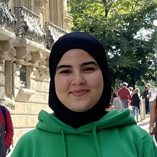 Nourhane - Prof d'arabe à Villeneuve-Saint-Georges - 20€/h - 2 élèves ...