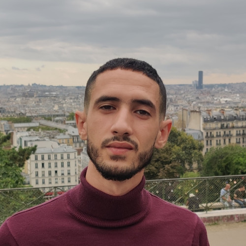 Yacine - Prof de maths à Paris - 20€/h - 1 élèves accompagnés