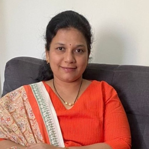 Himabindu - Mathematics tutor - 2$/h - 4 reviews