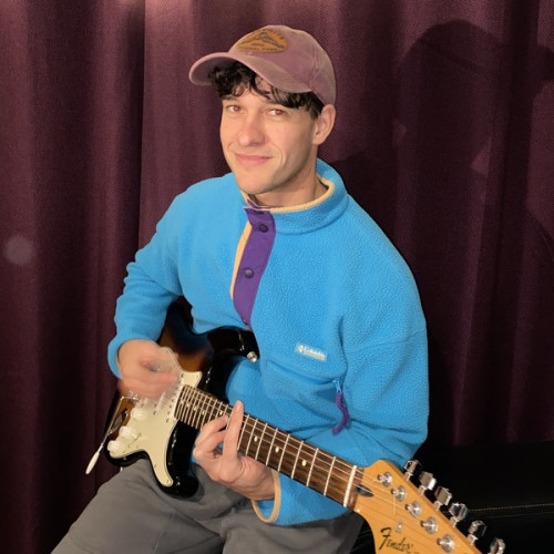 Pascal - Guitar tutor in Dublin - €30/h - 3 reviews
