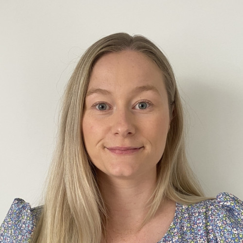 Emma - ESL tutor in Dee Why - $50/h - 13 reviews