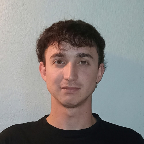 Nicolas Erik - Profe de medicina - ₡3041/h - 5 opiniones