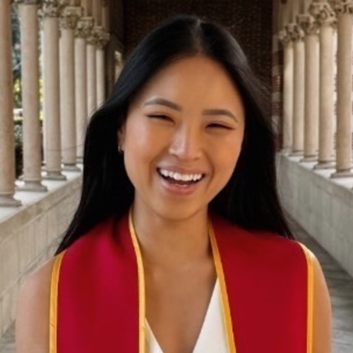 Andrea - Mathematics tutor in Brea - 30$/h - 1 reviews