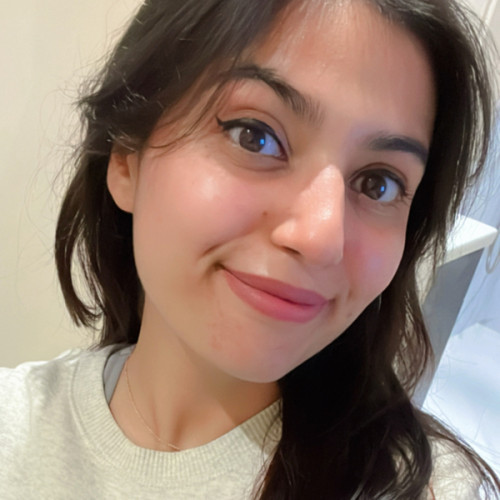 Maaviya - Biology tutor in York - 20£/h - 2 reviews