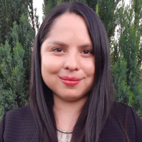 Estefany - Los Angeles,: Profesora de Ciencias Naturales y Biología ...