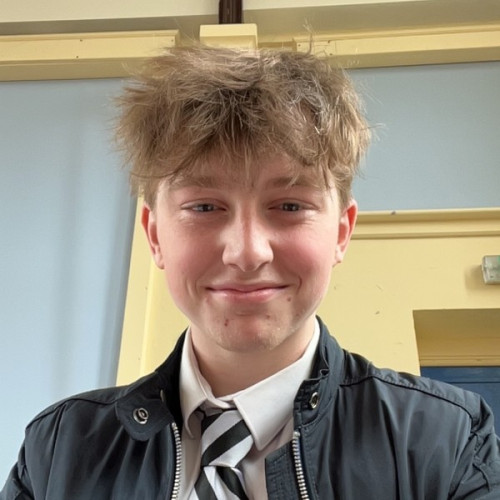 James - Maths tutor - $21/h - 1 reviews